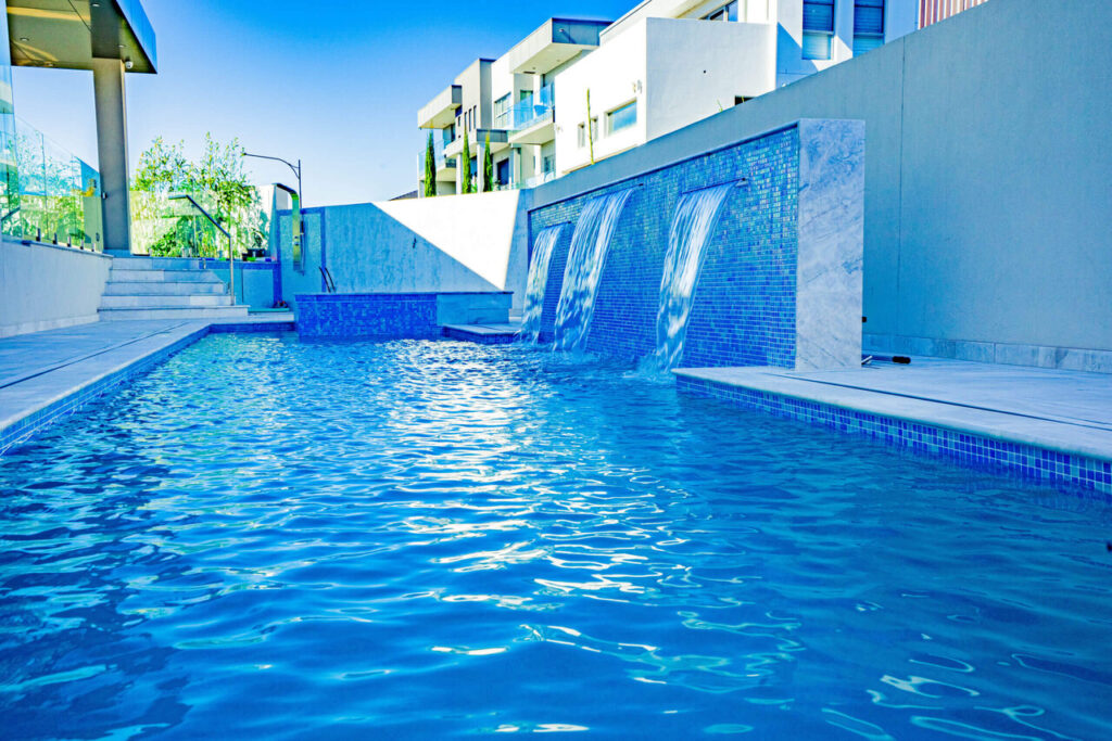 #1 Swimming Pool Builder Sydney - Aroona Pools & Spas